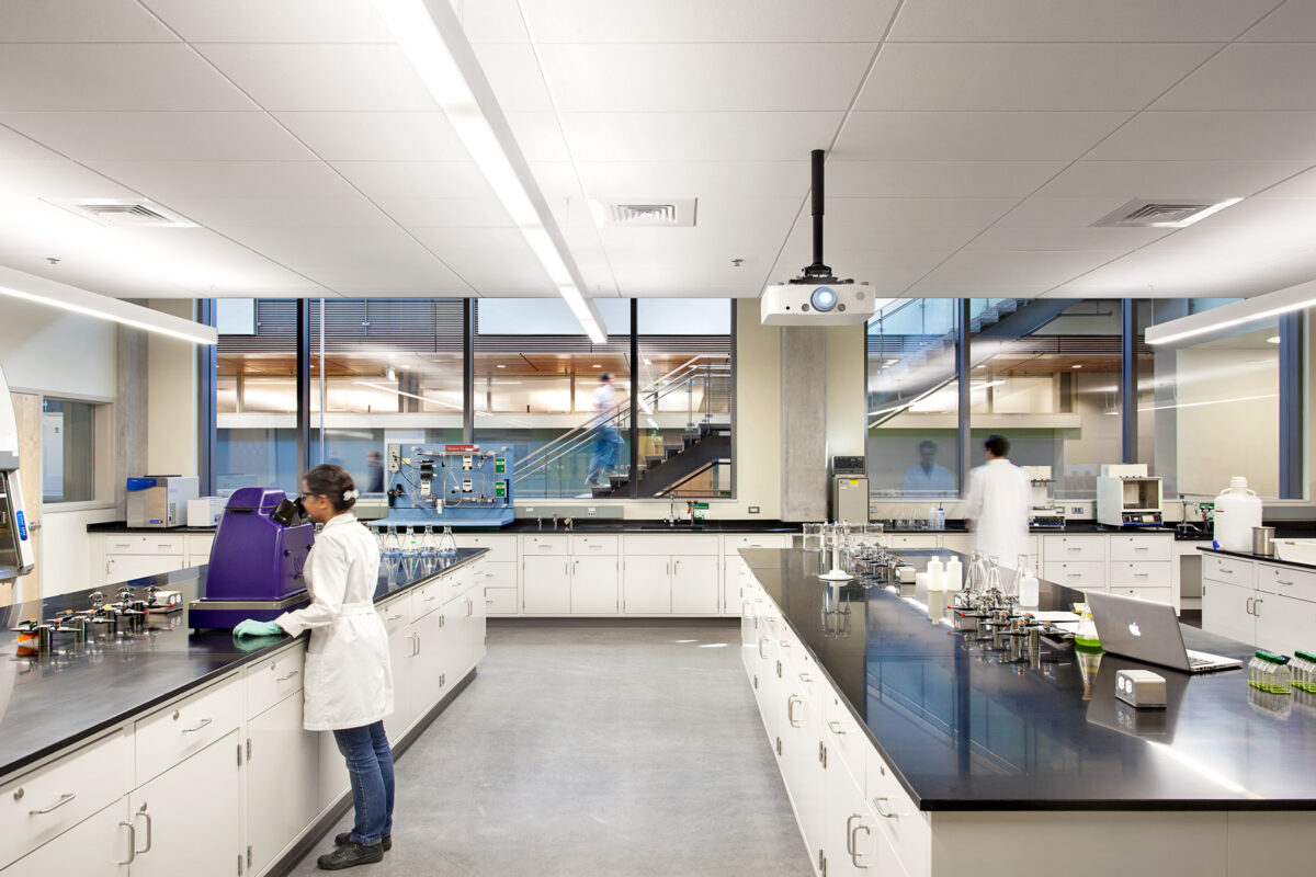 Suzanne and Walter Scott, Jr. Bioengineering Building - RATIO