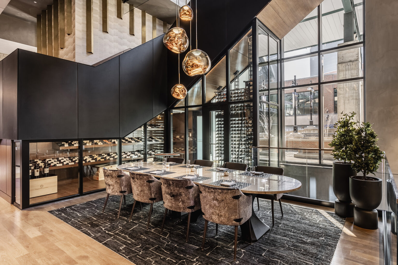 Commission Row - RATIO