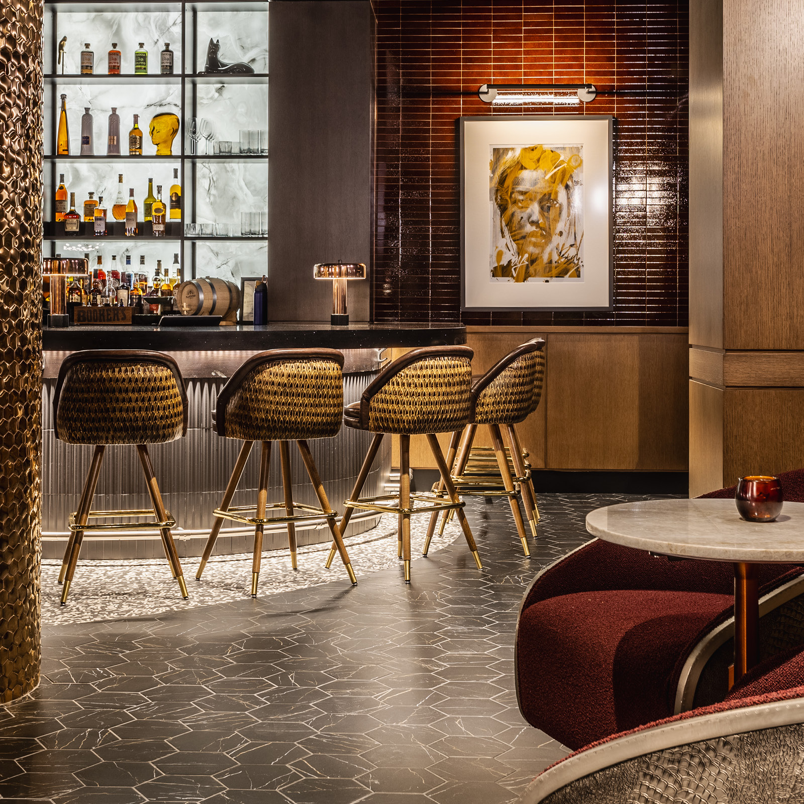 Commission Row - RATIO